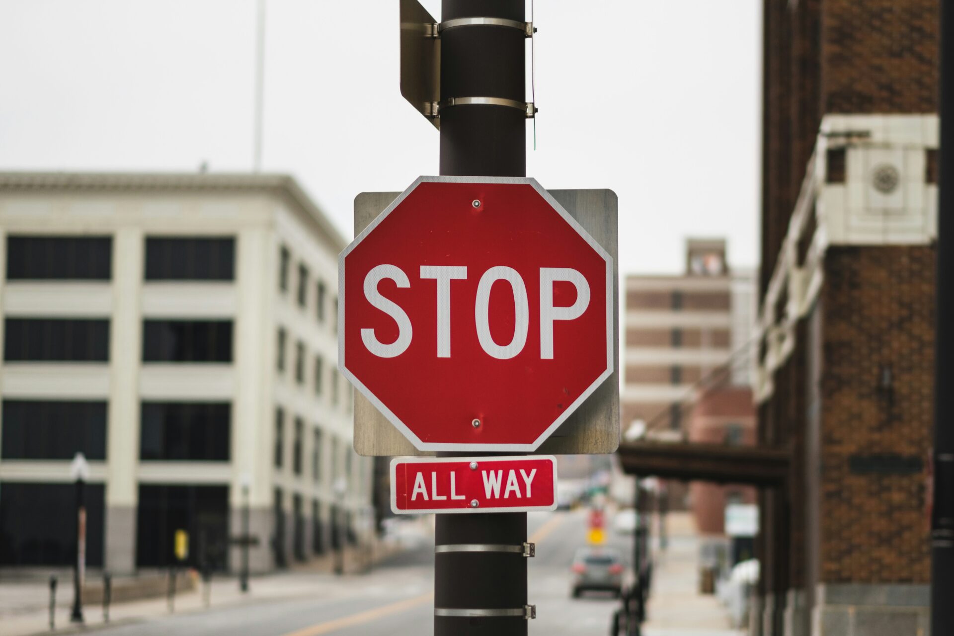 Recognising The Signs Of Intoxication | CTA Training